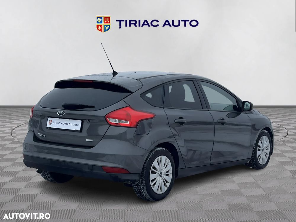 Utilizat Ford Focus 2016 - 6 900 EUR, 139 525 km - Autovit.ro
