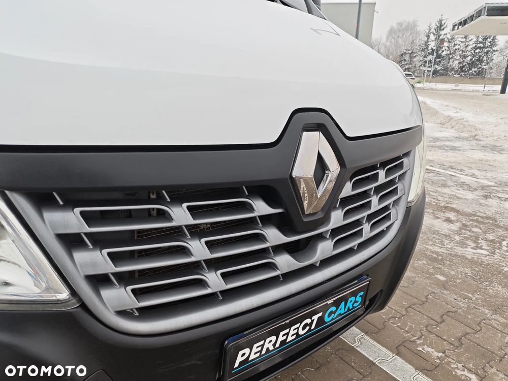 Używany Renault Master L3H2 2018 - 61 500 PLN, 240 000 km - Otomoto.pl