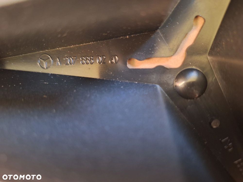 Używany Atrapy chłodnicy - 120 PLN - Otomoto.pl