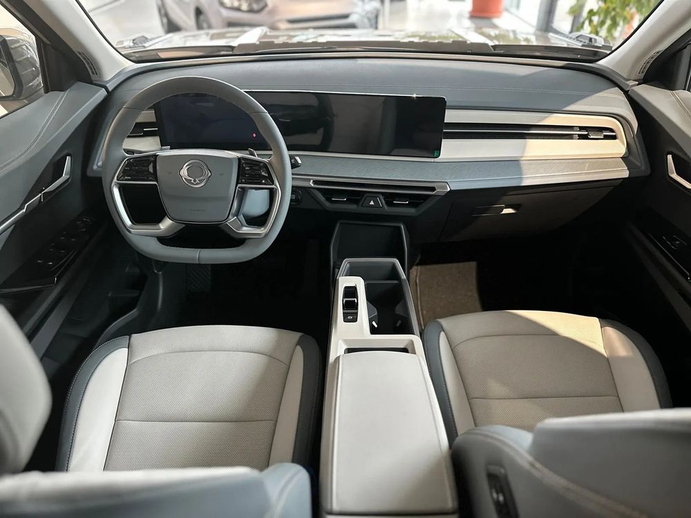 Nou SsangYong Torres 2024 - 39 999 EUR, 3 km - Autovit.ro