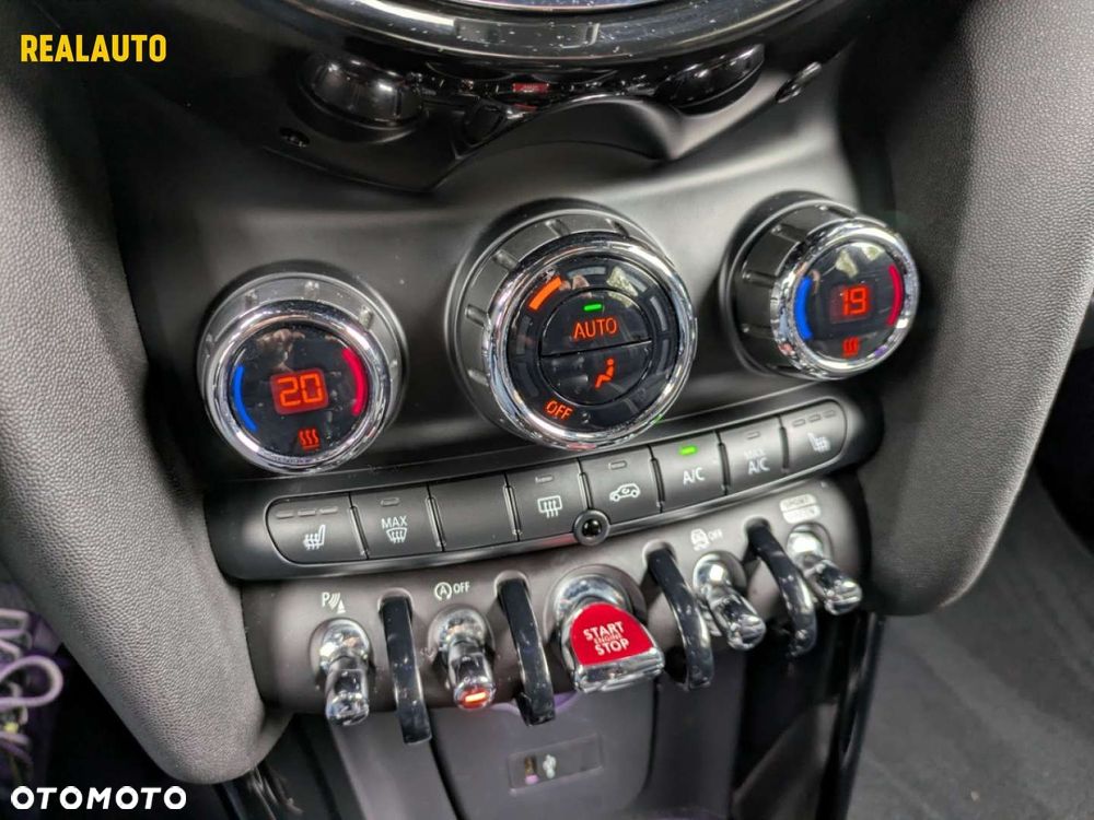 Używany MINI Cooper 2019 - 69 000 PLN, 102 700 km - Otomoto.pl