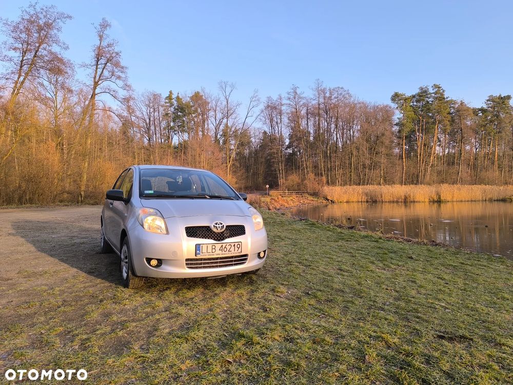 Używany Toyota Yaris 2007 - 9 500 PLN, 294 510 km - Otomoto.pl