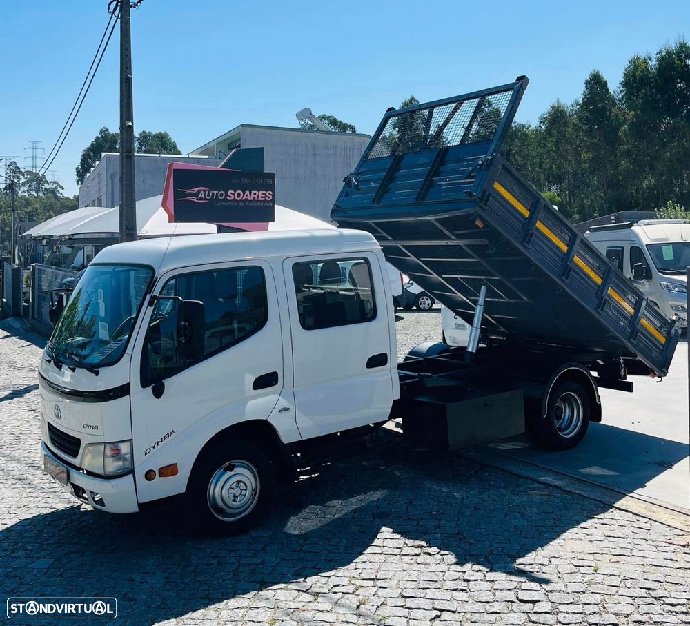 Usados Toyota Dyna M CD 35.37 - 19 500 EUR261 350 km, 2005 - Standvirtual