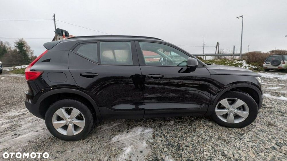 Używany Volvo XC 40 2020 - 84 900 PLN, 118 171 km - Otomoto.pl