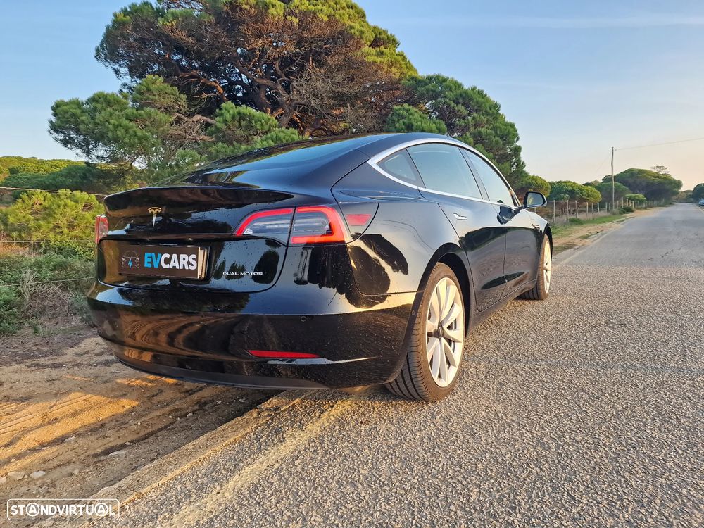 Usado Tesla Model 3 2019 - 24 850 EUR, 94 396 km - Standvirtual.com