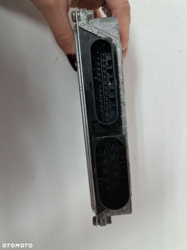 Używany Sterowniki silnika - 349 PLN - Otomoto.pl