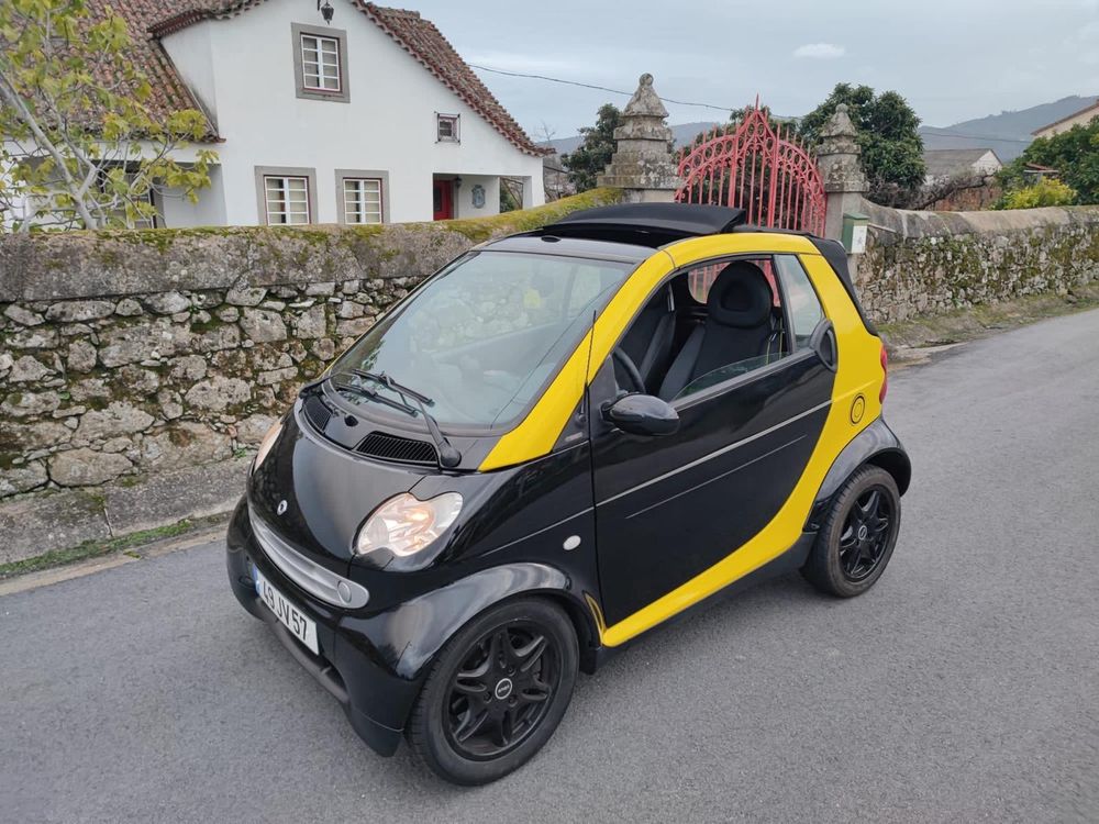 Usado Smart City Cabrio 2002 - 3 750 EUR, 173 500 km - Standvirtual.com