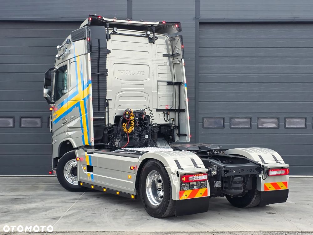 Używany Volvo FH500/EURO6/ADR/FULL LED/457.000km/SPROWADZONE 2021 - 331 ...