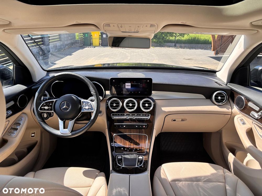 Używany Mercedes-Benz GLC 2020 - 128 900 PLN, 23 800 km - Otomoto.pl