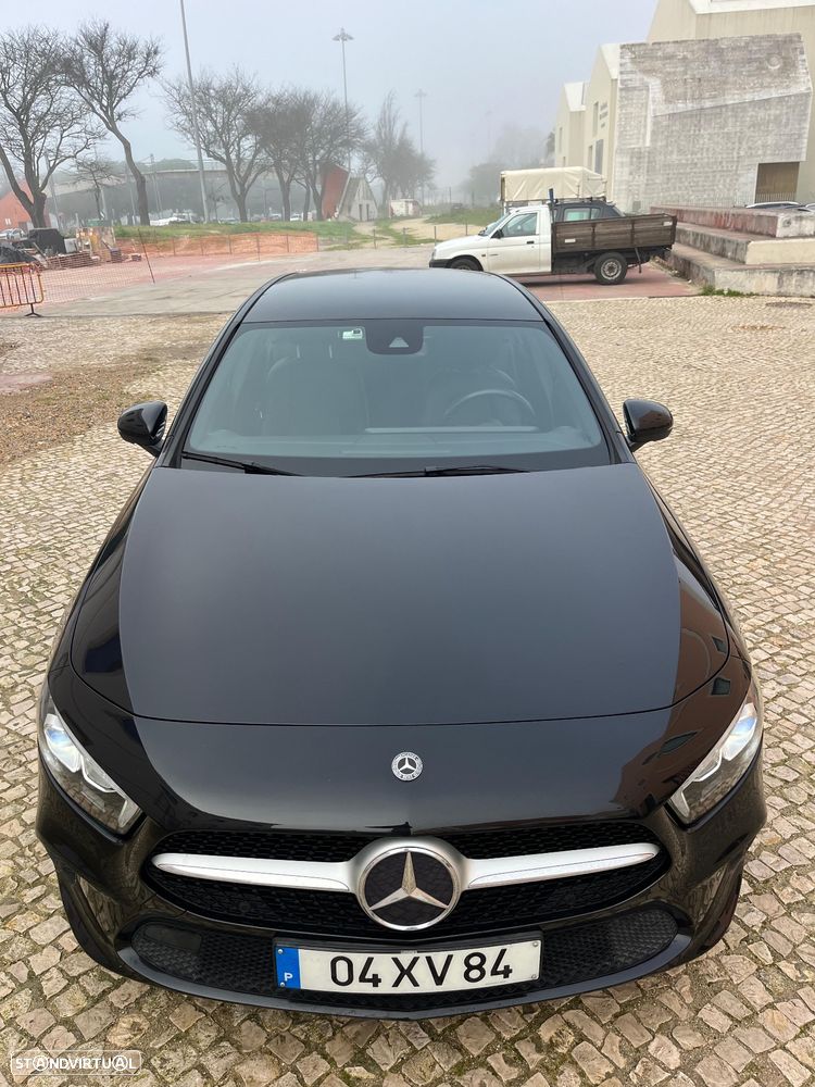 Usado Mercedes-Benz A 180 2019 - 21 900 EUR, 53 826 km - Standvirtual.com