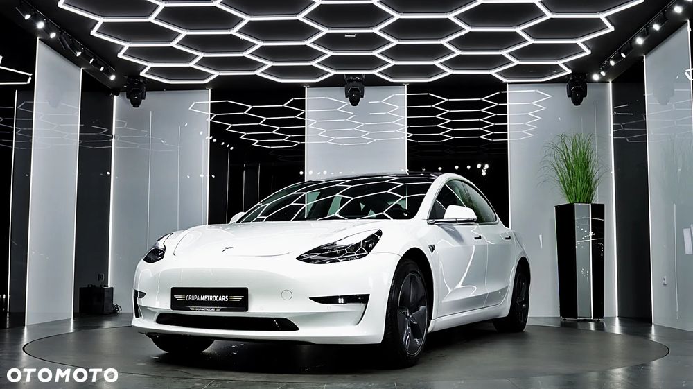 Używany Tesla Model 3 2019 - 89 900,58 PLN, 189 454 km - Otomoto.pl