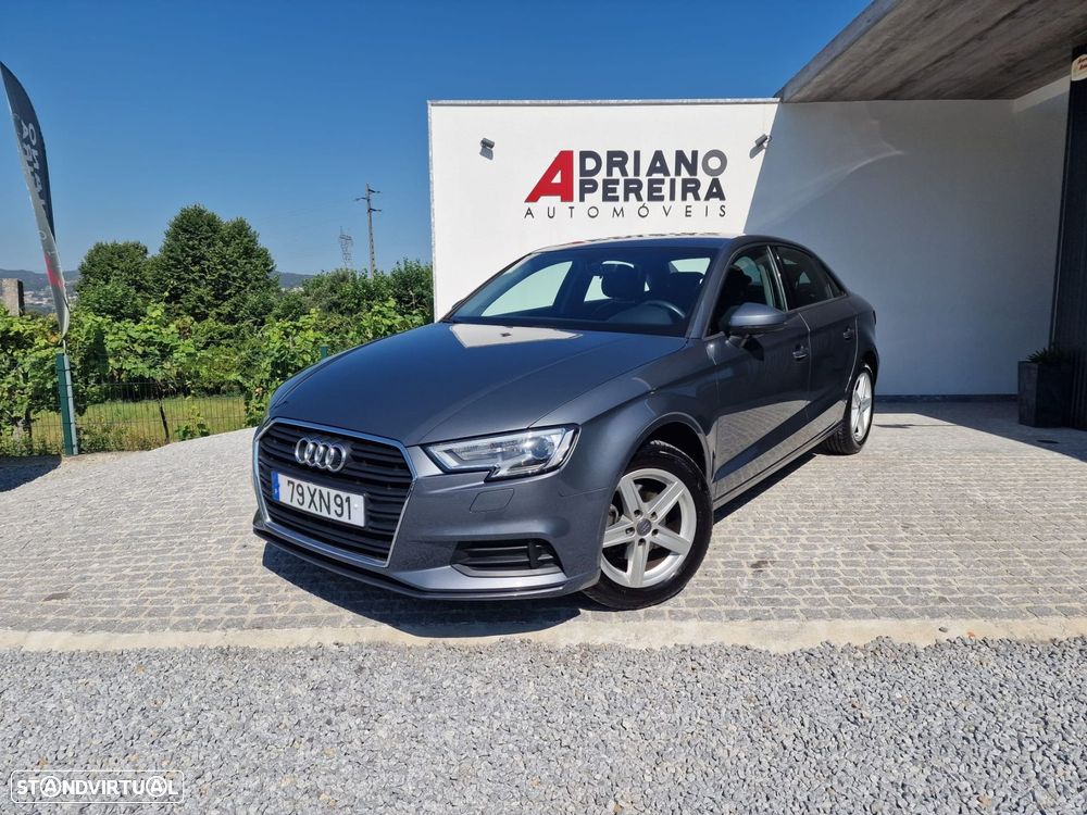 Usado Audi A3 Limousine 2019 - 19 900 EUR, 102 000 km - Standvirtual.com
