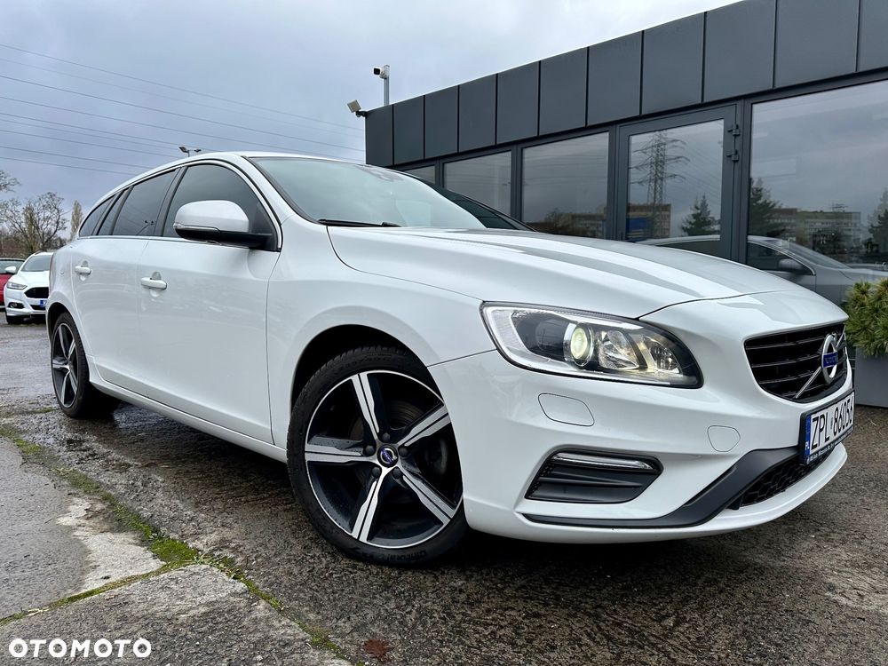 Używany Volvo V60 2018 - 74 999 PLN, 154 000 km - Otomoto.pl