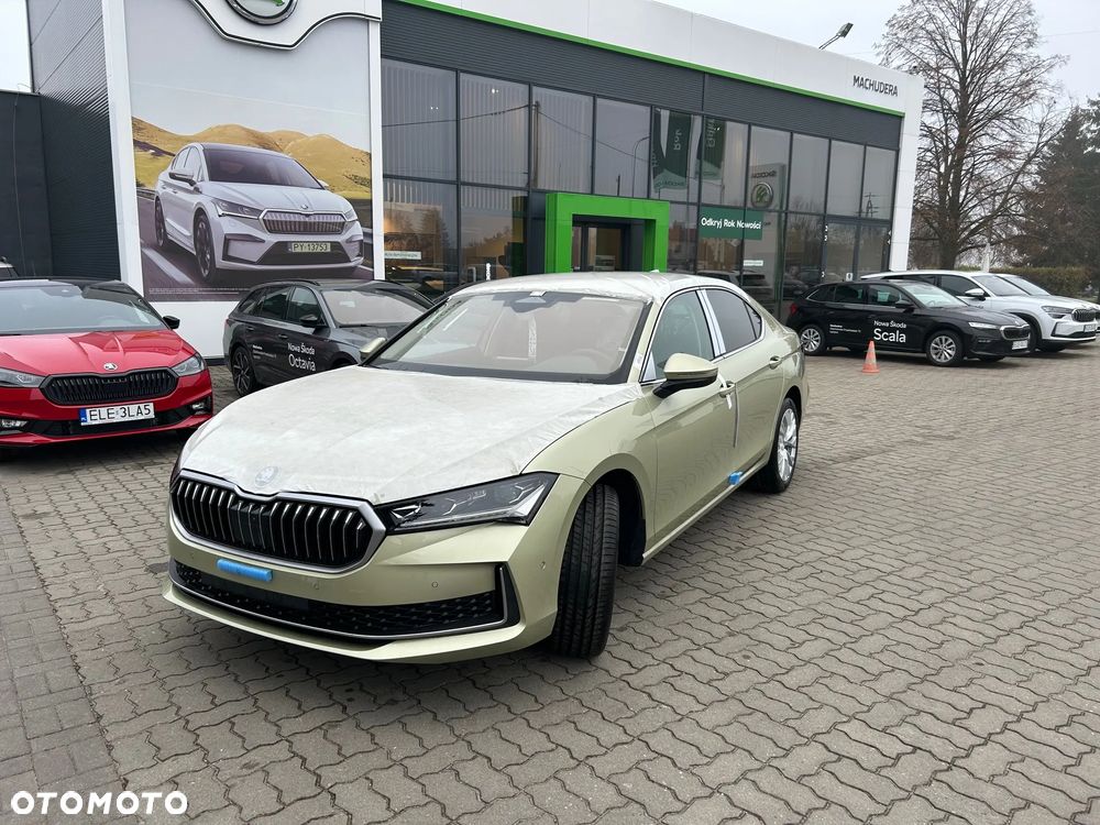 Nowy Skoda Superb 2024 - 175 900 PLN, 6 km - Otomoto.pl
