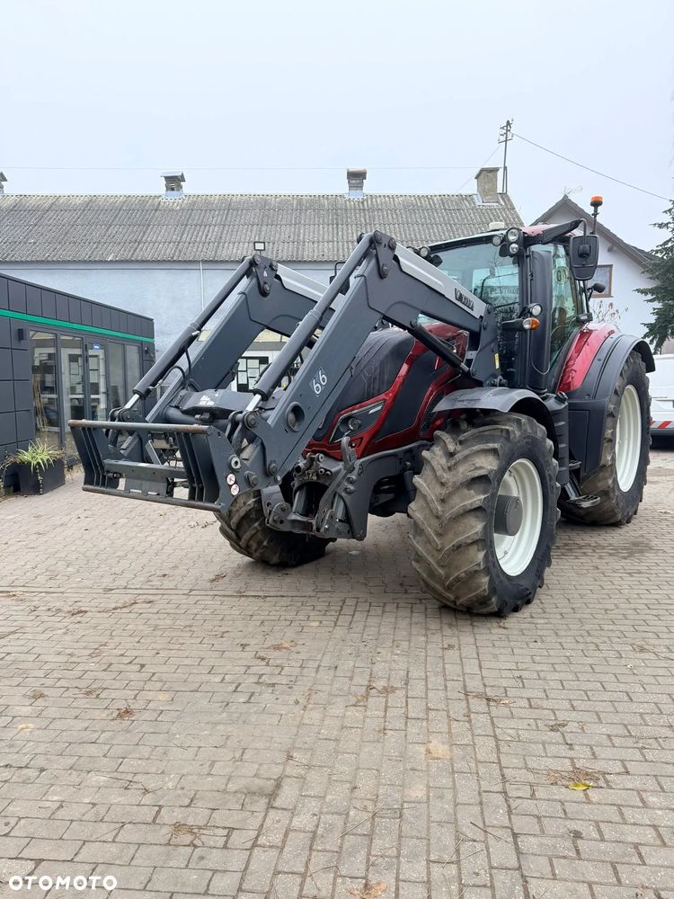 Używany Valtra T174 2016 - 289 000 PLN - Otomoto.pl