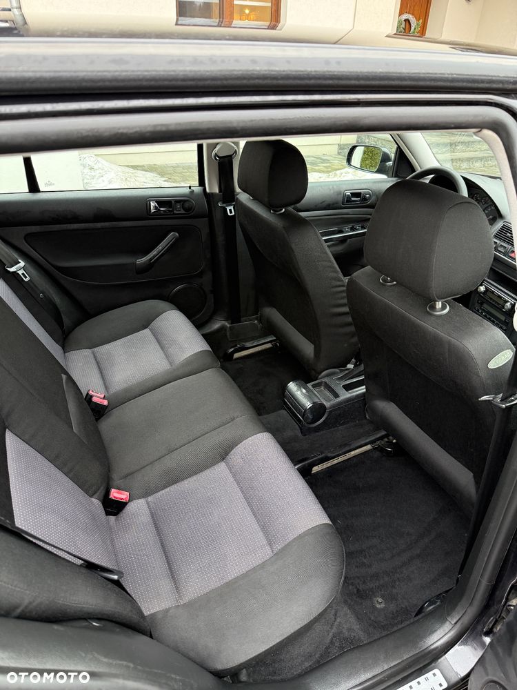 Używany Volkswagen Golf 2002 - 5 000 PLN, 343 481 km - Otomoto.pl