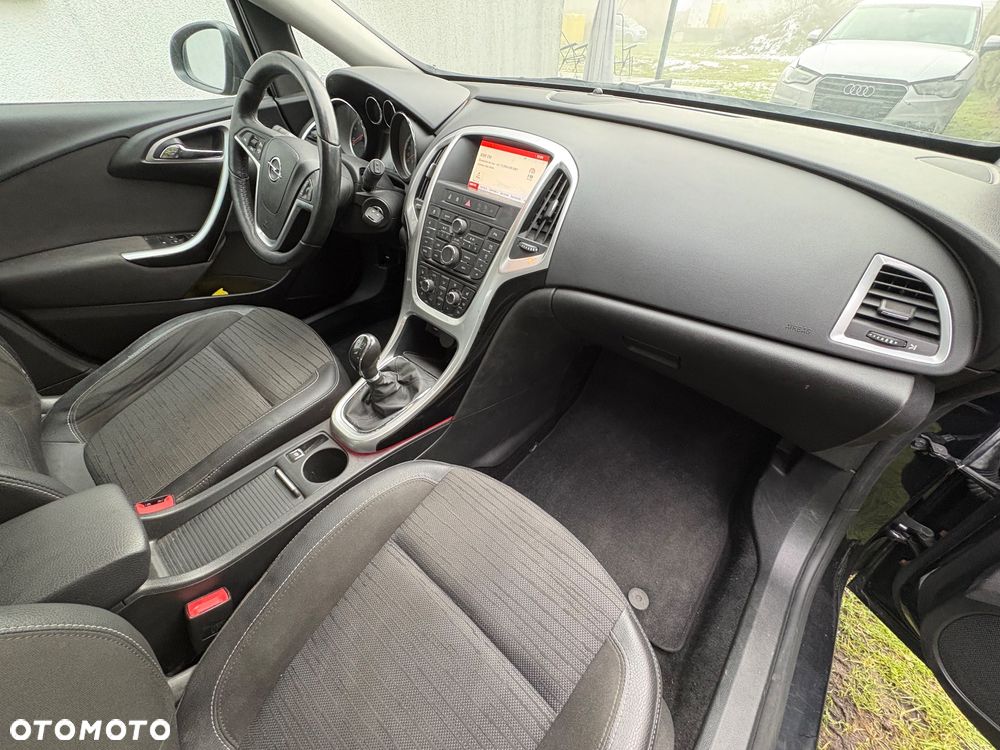 Używany Opel Astra 2015 - 16 300 PLN, 130 000 km - Otomoto.pl