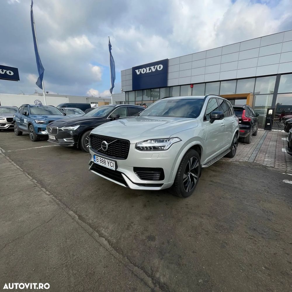 Utilizat Volvo XC 90 2020 - 49 999,04 EUR, 181 000 km - Autovit.ro
