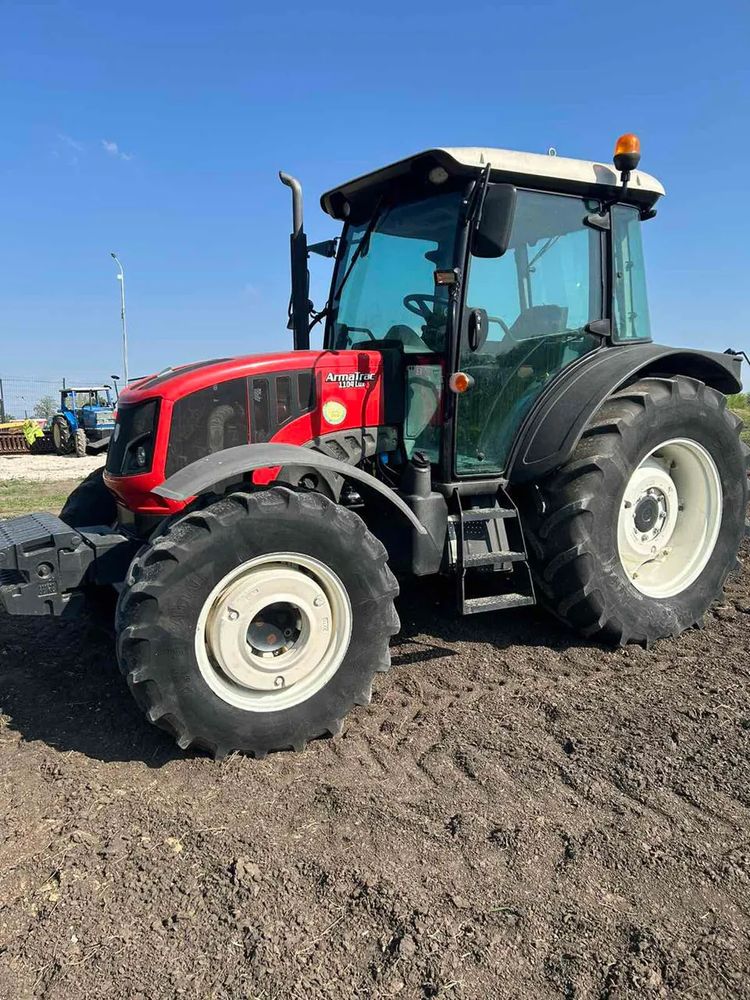 Utilizat ARMATRAC Armatrac 1104 Lux 113 c.p 2018 - 30 999,50 EUR ...