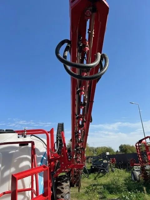 Utilizat Alta MASINA DE ERBICIDAT BARGAM ELIOS 3200/24 2022 - 26 775 ...