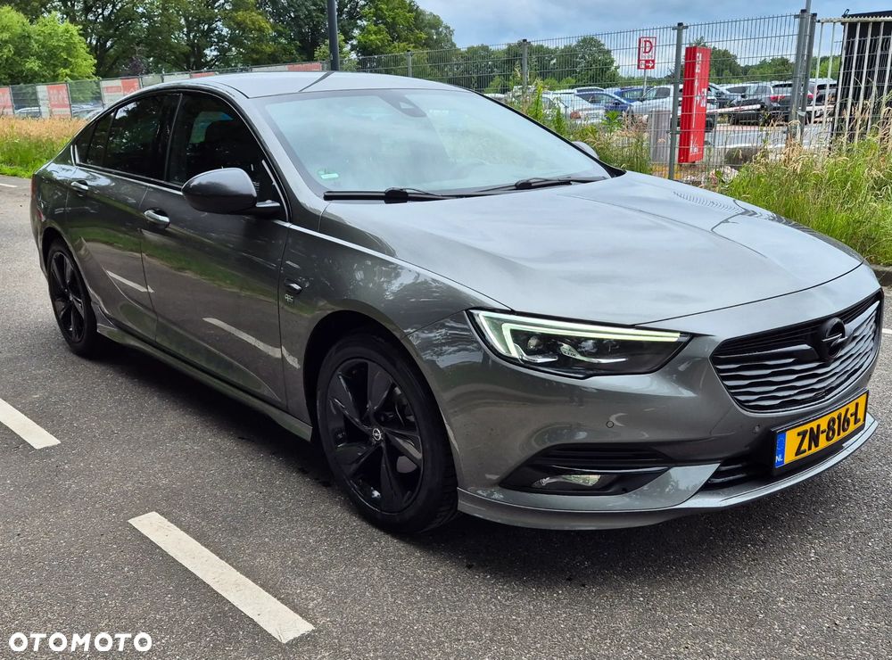 Używany Opel Insignia 2019 - 40 000 PLN, 152 200 km - Otomoto.pl