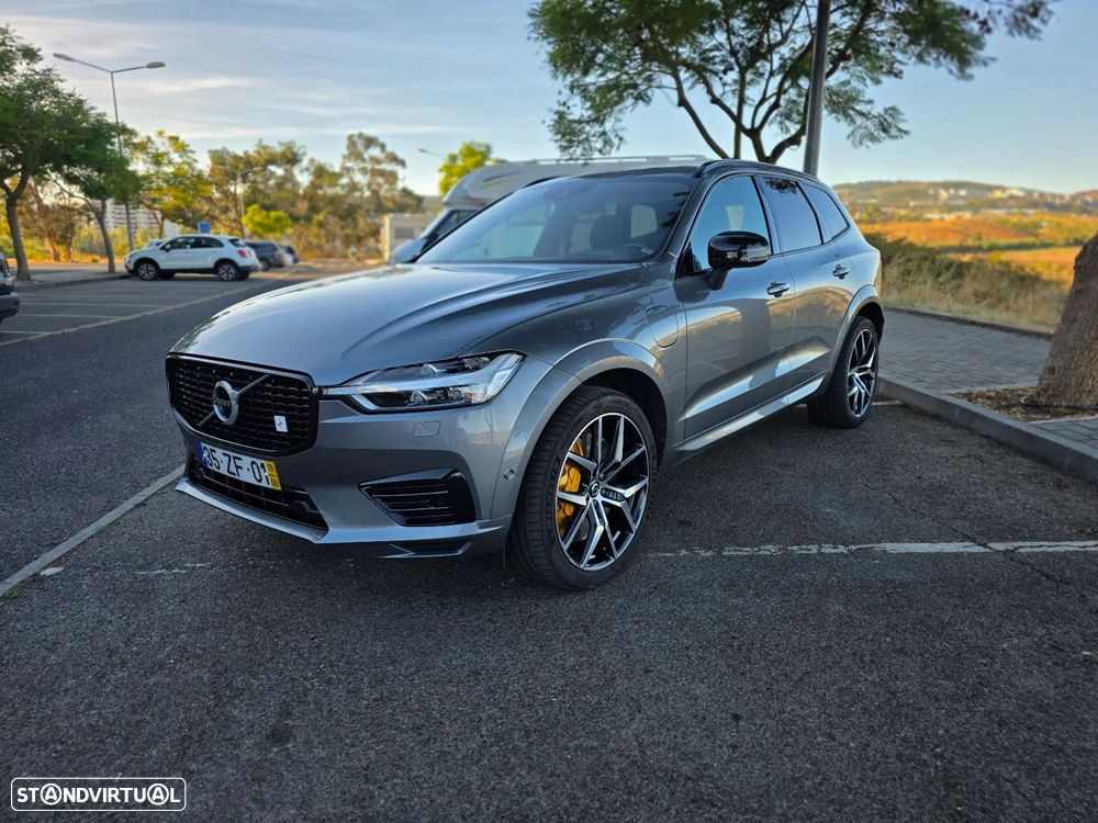 Usado Volvo XC 60 2019 - 49 990 EUR, 118 000 km - Standvirtual.com