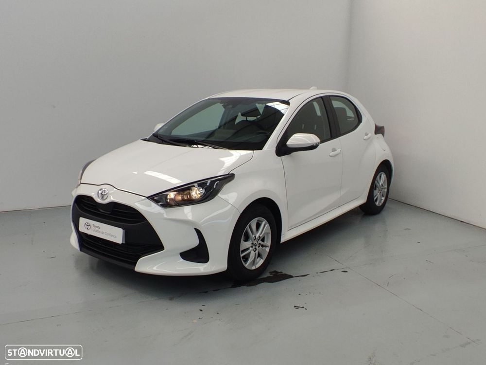 Usado Toyota Yaris 2022 - 17 750 EUR, 33 424 km - Standvirtual.com