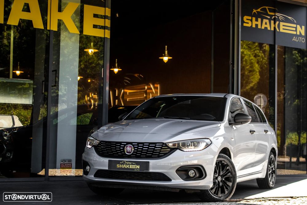 Usado Fiat Tipo Station Wagon 2021 - 14 450 EUR, 92 006 km ...