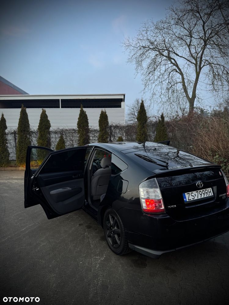 Używany Toyota Prius 2004 - 12 999 PLN, 61 000 km - Otomoto.pl