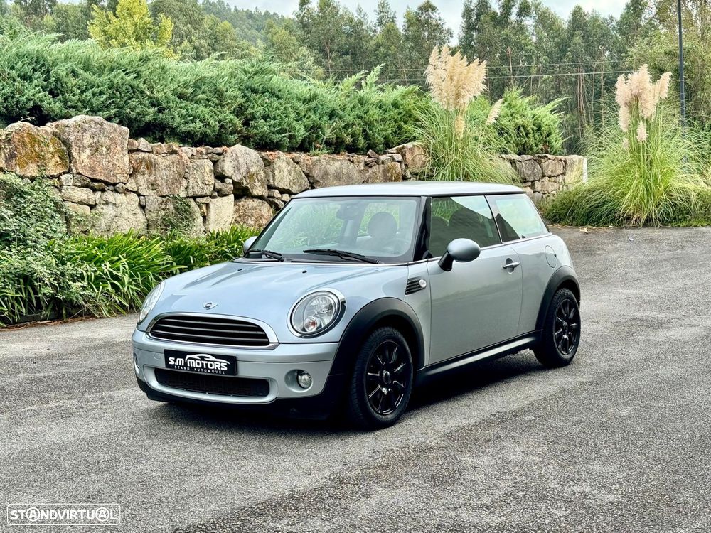 Usado MINI One 2009 - 7 900 EUR, 133 698 km - Standvirtual.com