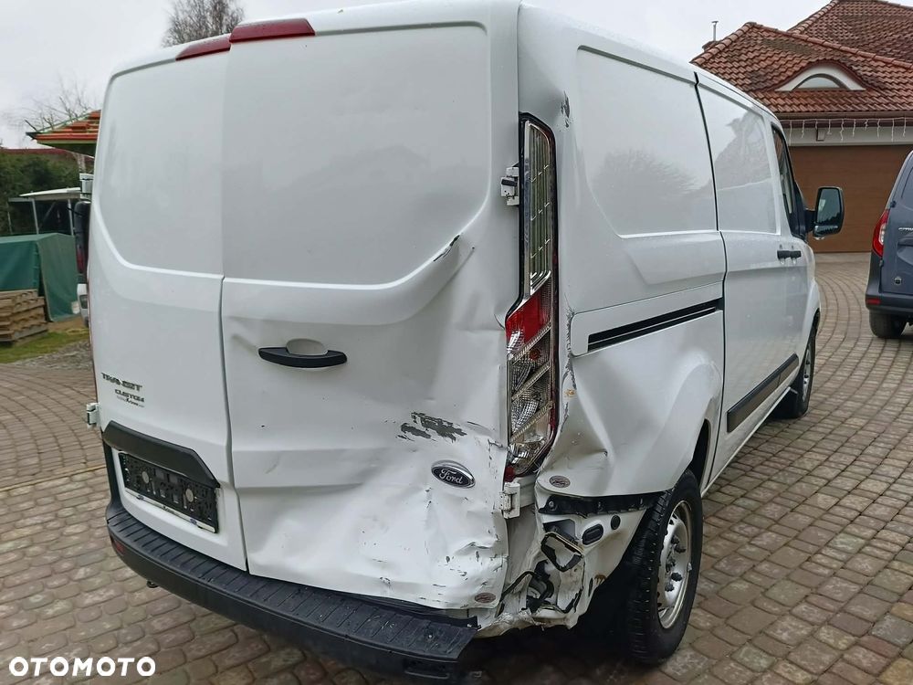 Używany Ford CUSTOM 2020 - 29 700 PLN, 76 000 km - Otomoto.pl