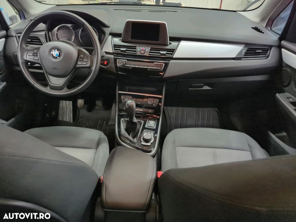 Utilizat BMW Seria 2 2022 - 12 890 EUR, 147 000 km - Autovit.ro