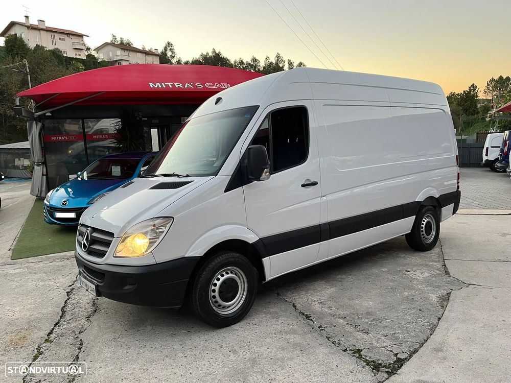 Usado Mercedes-Benz Sprinter 220 CDI | Cx. Isotérmica C/ Motor de Frio ...