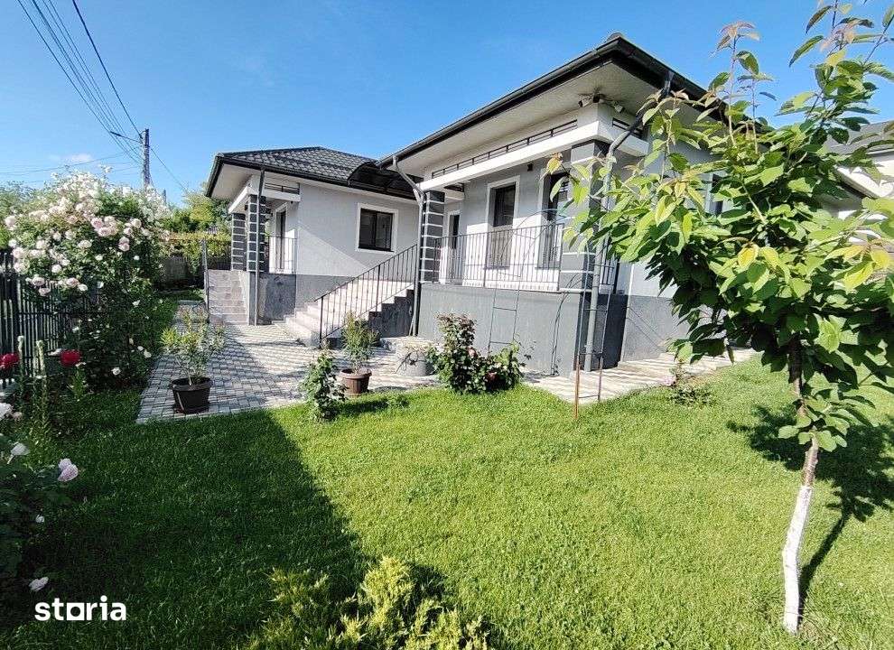 3 camere, casa de vanzare - Iasi (judet), Strada Constantin Langa ...