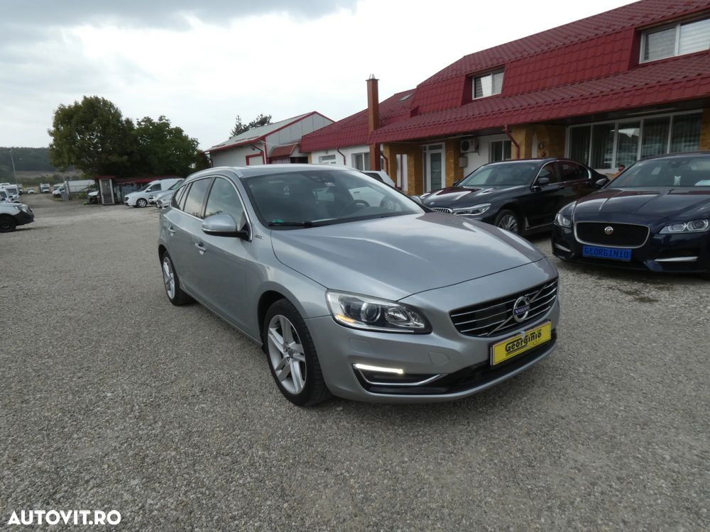 Utilizat Volvo V60 2013 - 9 250 EUR, 280 000 km - Autovit.ro
