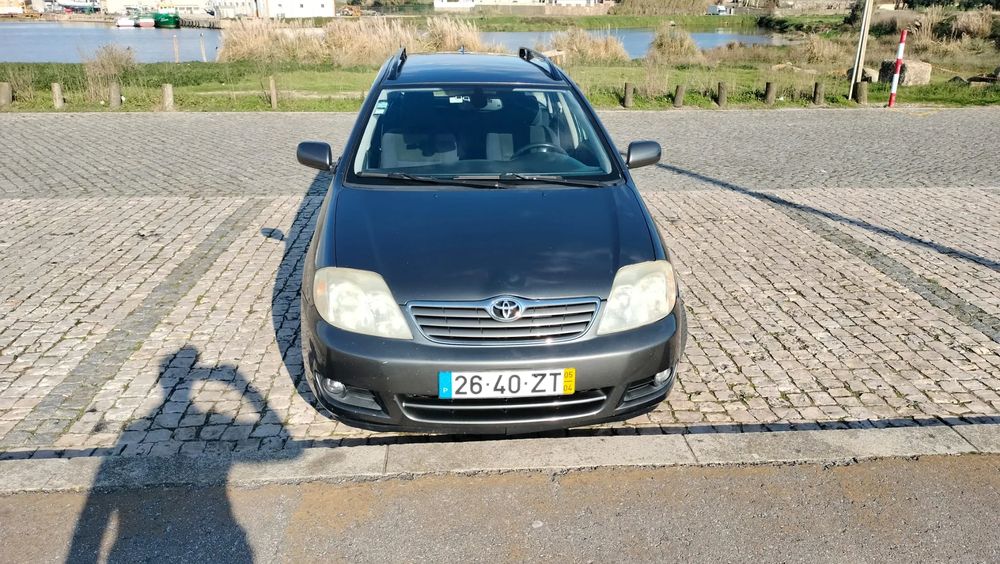 Usado Toyota Corolla SW 2005 - 5 950 EUR, 220 000 km - Standvirtual.com