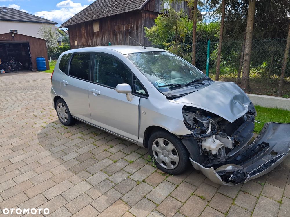 Używany Honda Jazz 2006 - 10 000 PLN, 208 513 km - Otomoto.pl