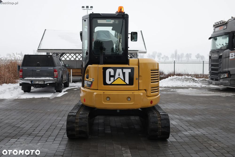 Używany Caterpillar CAT 305.5E2 CR 2019 - 232 470 PLN - Otomoto.pl