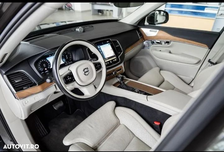 Utilizat Volvo XC 90 2016 - 30 500 EUR, 236 000 km - Autovit.ro