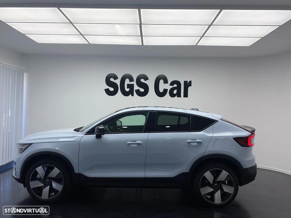 Novo Volvo C40 - 59 500 EUR5 km, 2024 - Standvirtual