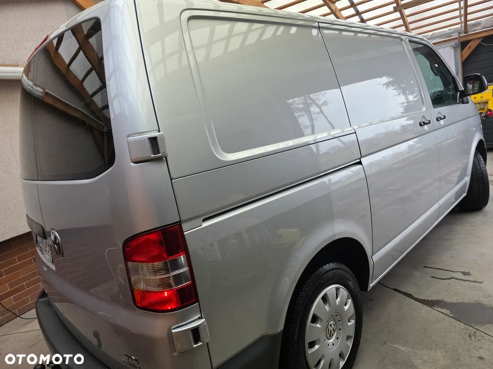 Używany Volkswagen Transporter T5 lift 2012 - 35 900 PLN, 309 000 km ...