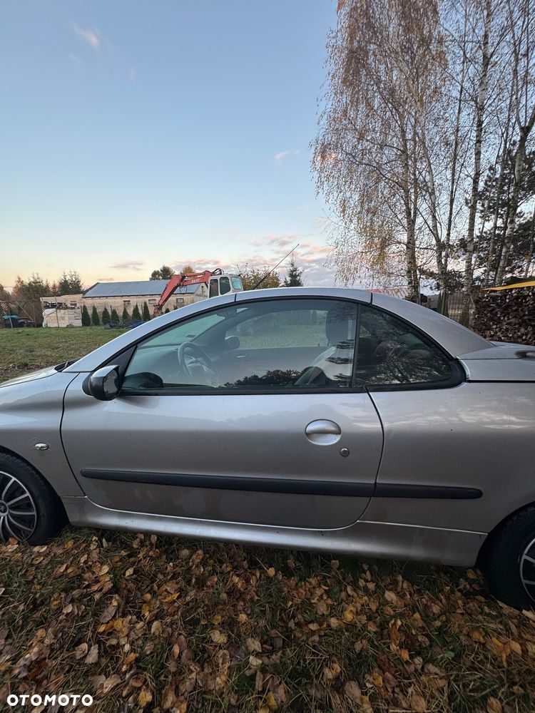Używany Peugeot 206 2001 - 4 000 PLN, 302 595 km - Otomoto.pl
