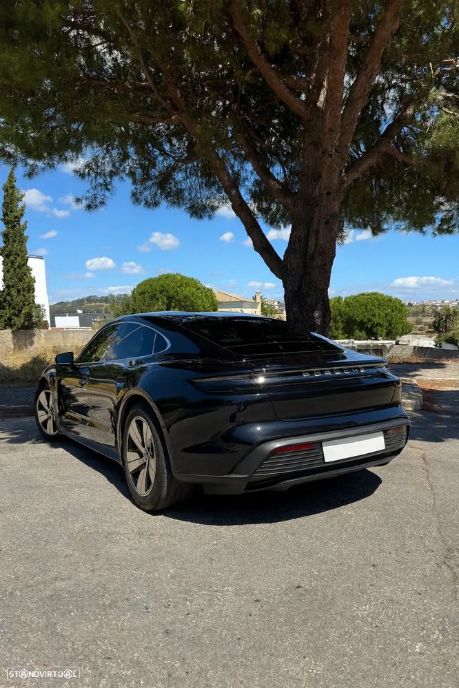 Usado Porsche Taycan 2020 - 54 900 EUR, 65 000 km - Standvirtual.com