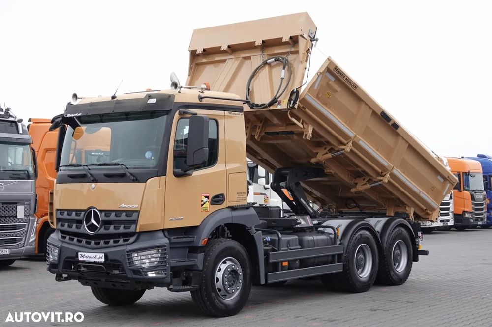 Utilizat Mercedes-Benz ACTROS 3343 / 6x4 / BASCULANTE / BORDMATIC ...