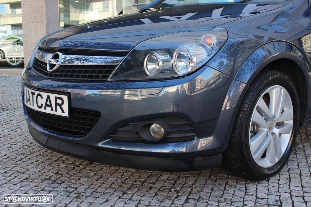 Usado Opel Astra GTC 1.9 CDTi 2007 - 4 990 EUR, 211 341 km ...