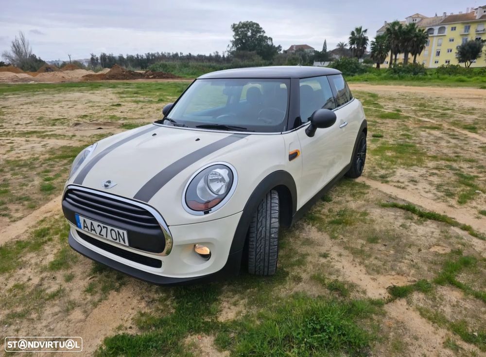 Usado MINI One 2015 - 12 800 EUR, 165 000 km - Standvirtual.com