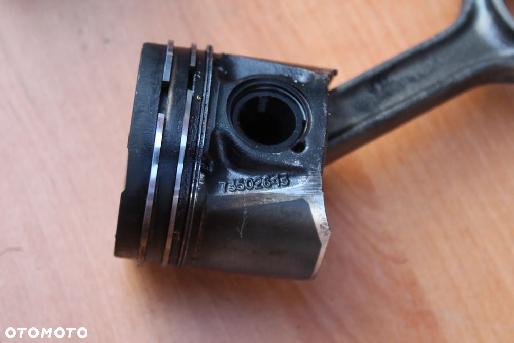 Używany Wały korbowe - 100 PLN - Otomoto.pl