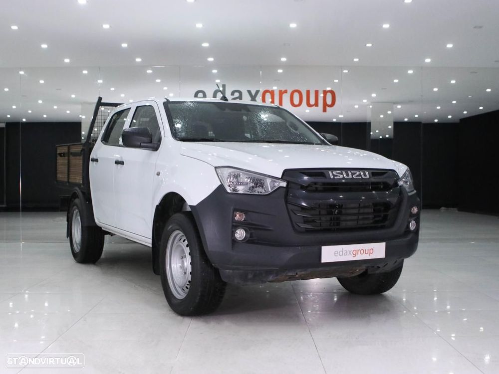 Usado Isuzu D-Max 2023 - 37 990 EUR, 15 851 km - Standvirtual.com