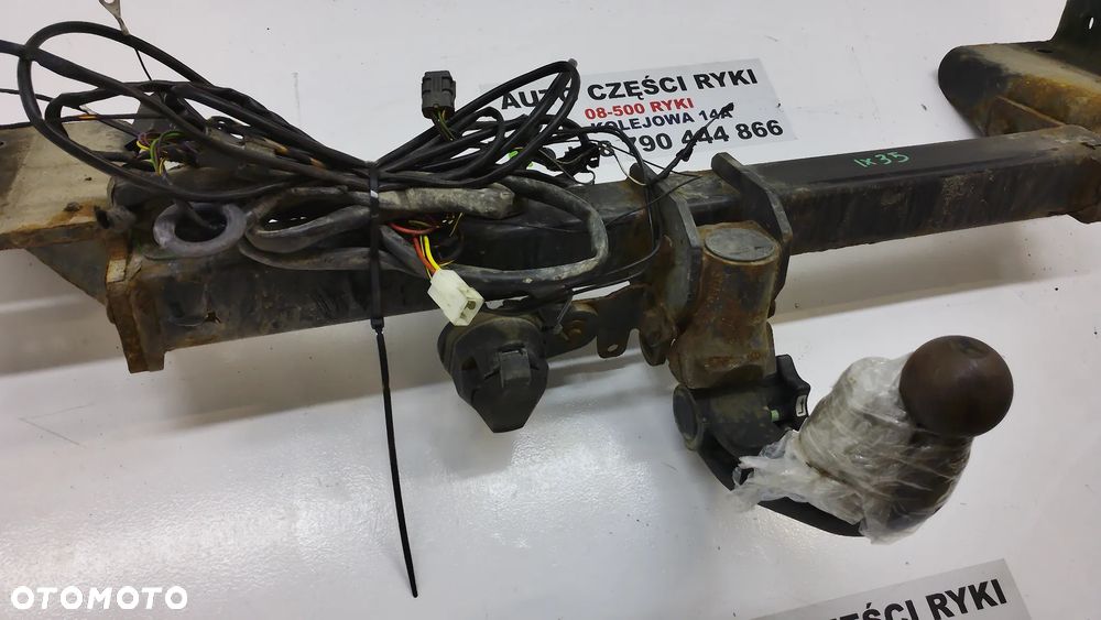 Używany Kompletne haki holownicze (belka + kula) - 390 PLN - Otomoto.pl