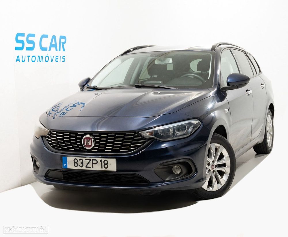 Usado Fiat Tipo Station Wagon 2019 - 10 990 EUR, 105 816 km ...